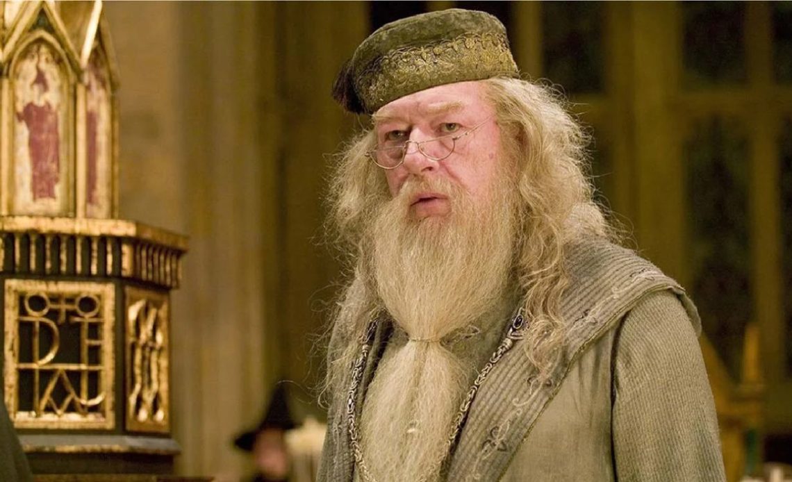 L'acteur Michael Gambon, le mythique Albus Dumbledore de Harry Potter ...