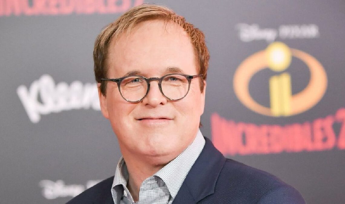 L'incroyable réalisateur commence enfin avec son nouveau projet, qui ...